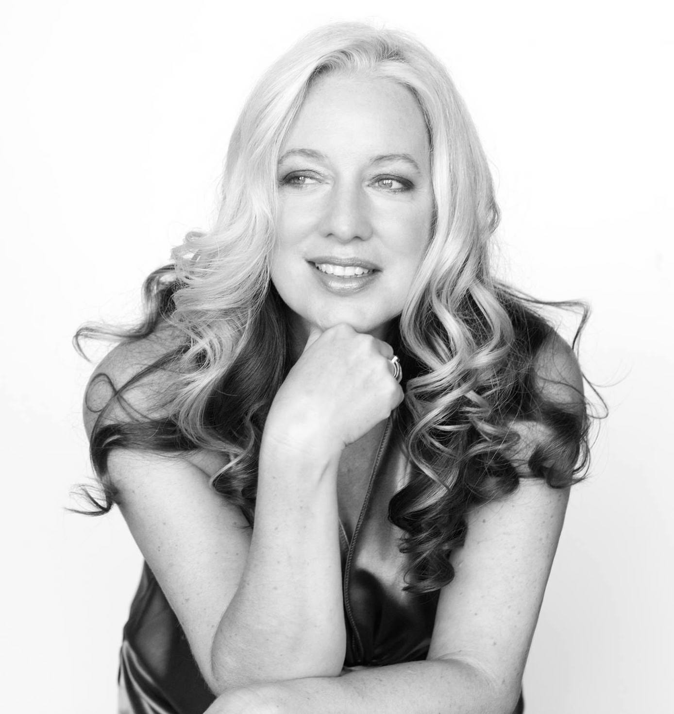 Elizabeth Garvin – Alesia